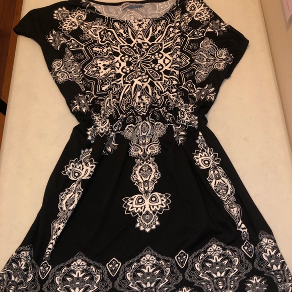 Dresses | Black Pattern Dress | Poshmark